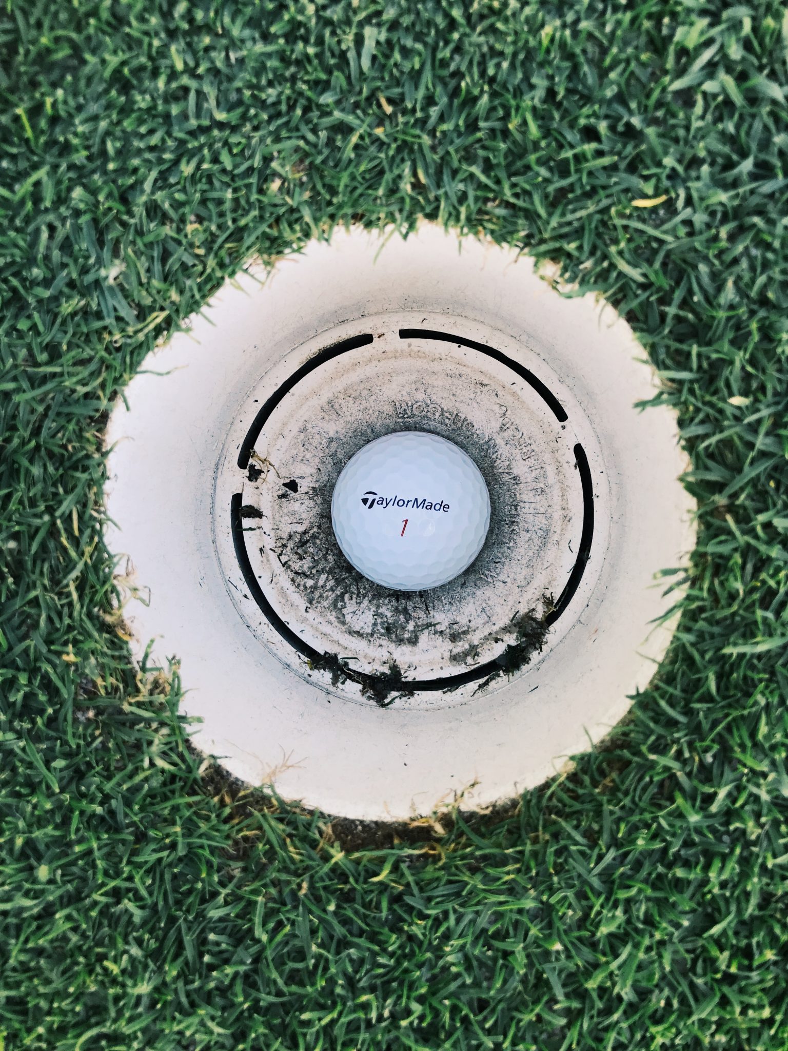 How To Make Golf Grips Tacky (Tips & Tricks)